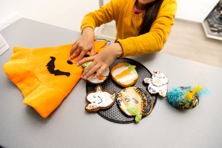 Fall Party Planning Tips For Offices- A Guide | ProImprint Blog